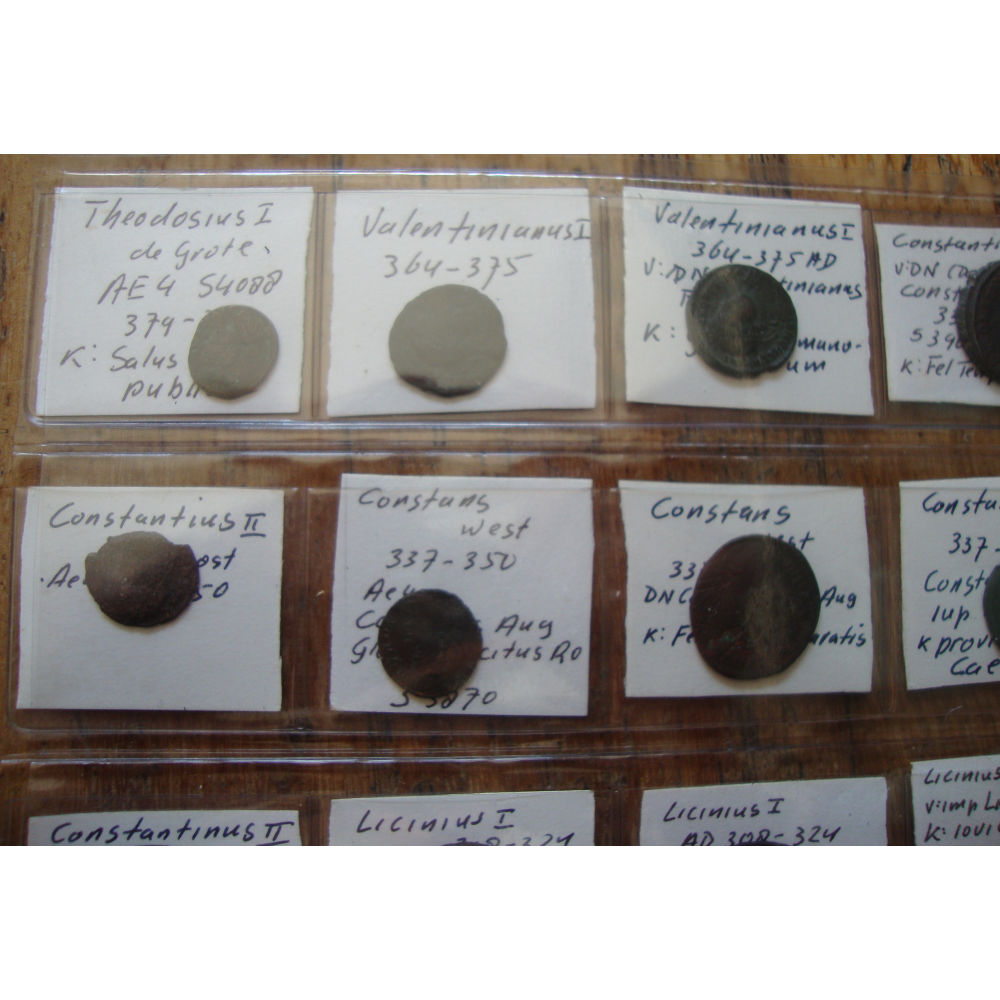 Collection of 18 roman coins (AP2343) - 20 roman coins | RomanCoinShop.com