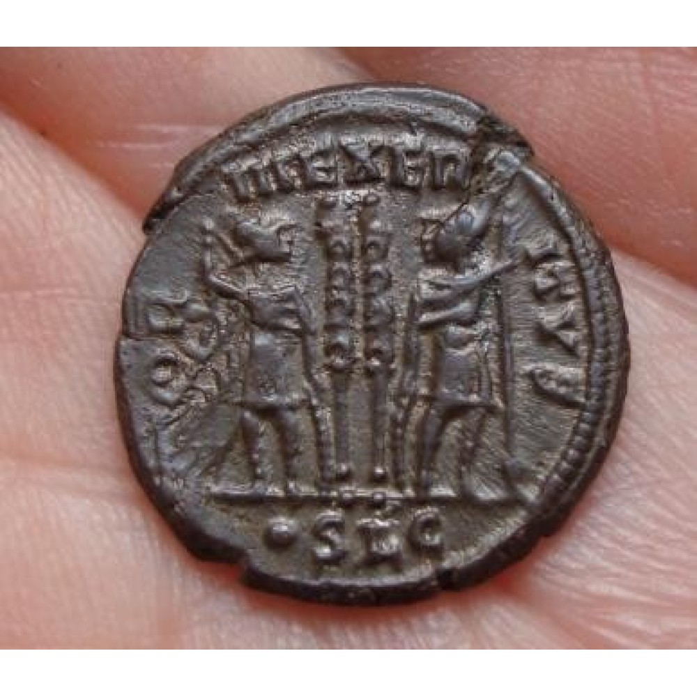 Constantine- Soldiers with standards EF very rare! - gloria exercitus ...